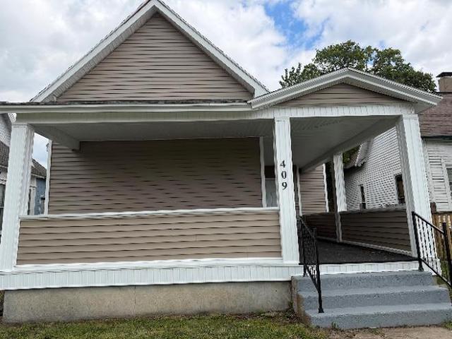 2 Br, 1 bath, Single Family 409 Woodbury