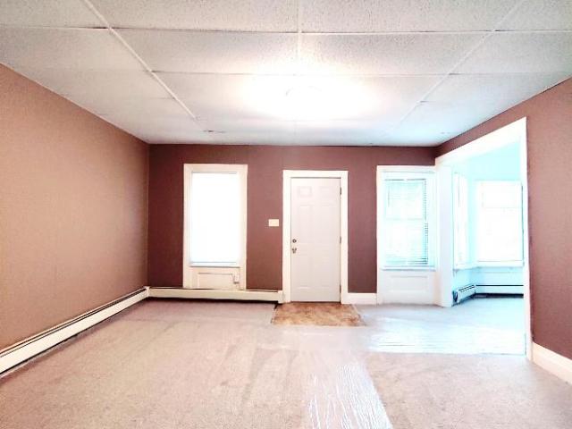 2 Br, 1 bath, Single Family 409 North Lafayette Street