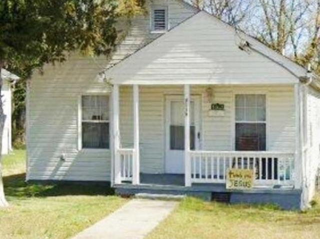 2 Br, 1 bath, Single Family 4119 Rosa St