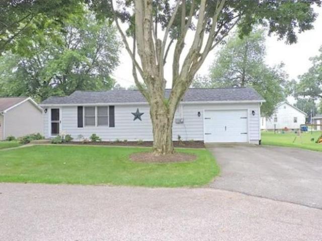 2 Br, 1 bath, Single Family 427 W Washington