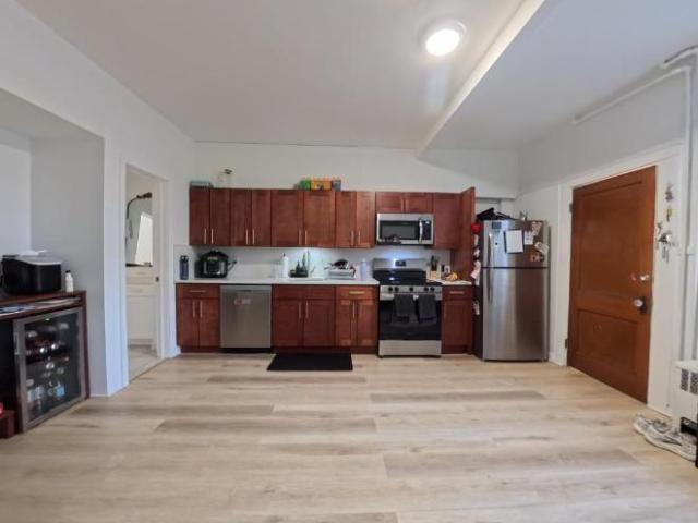 2 Br, 1 bath, Single Family 436 Waverley Oaks Road