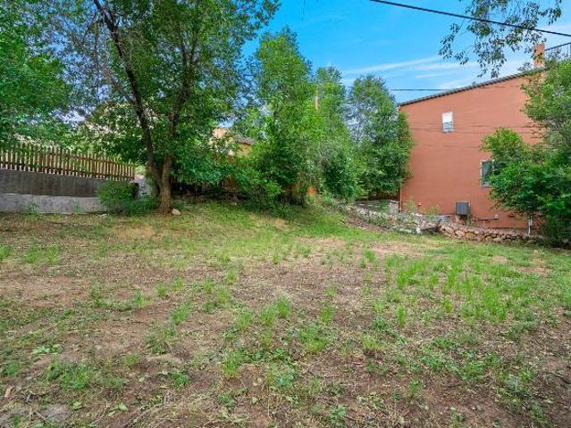 2 Br, 1 bath, Single Family 542 W Boulder Street