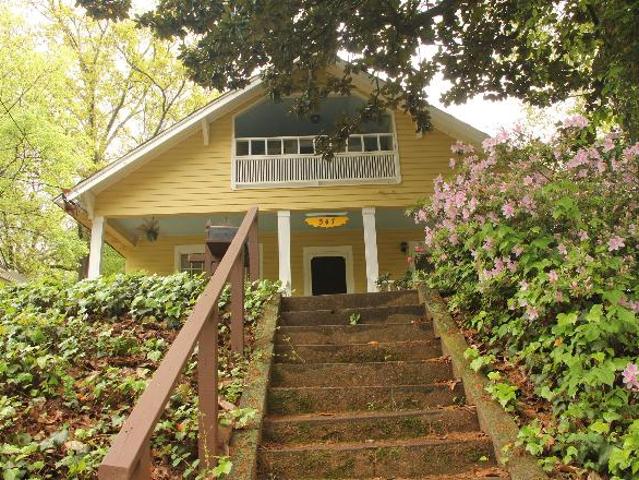 2 Br, 1 bath, Single Family 547 Atlanta Avenue Southeast