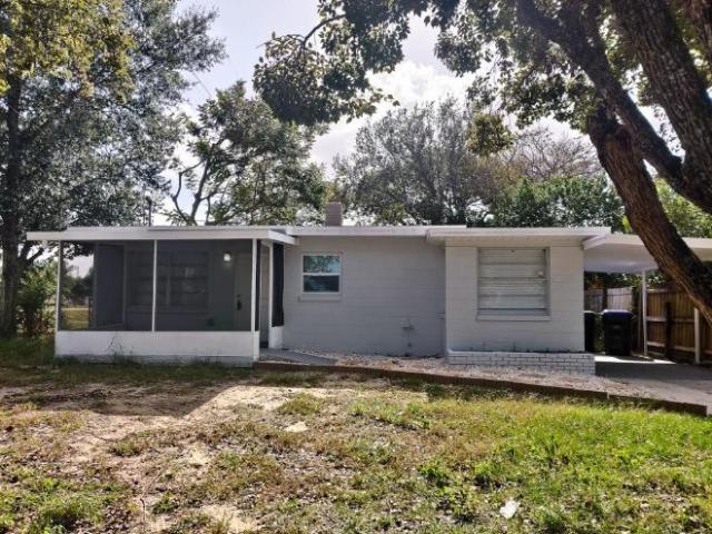 2 Br, 1 bath, Single Family 5500 Balboa Dr