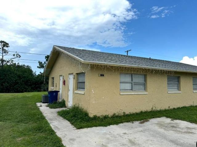 2 Br, 1 bath, Single Family 5637 Seventh Ave