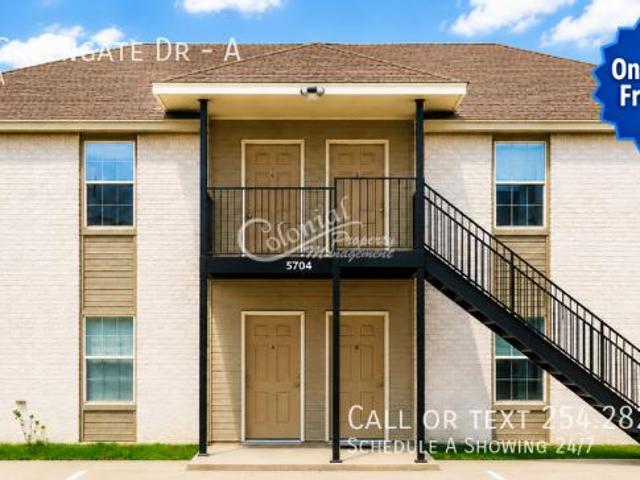 2 Br, 1 bath, Single Family 5704 Greengate Dr