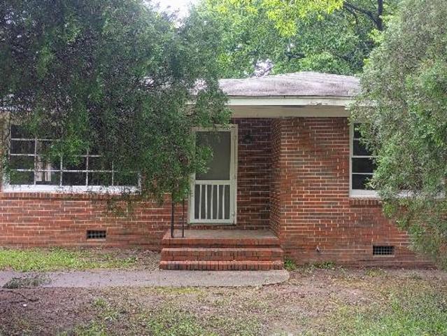 2 Br, 1 bath, Single Family 575 Grenada Terrace