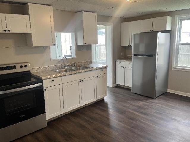 2 Br, 1 bath, Single Family 579 Front St