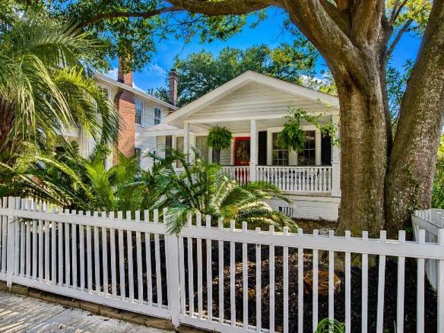 2 Br, 1 bath, Single Family 57 Darlington Ave