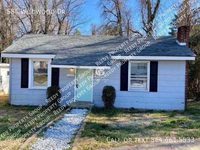 2 Br, 1 bath, Single Family 584 Wildwood Dr