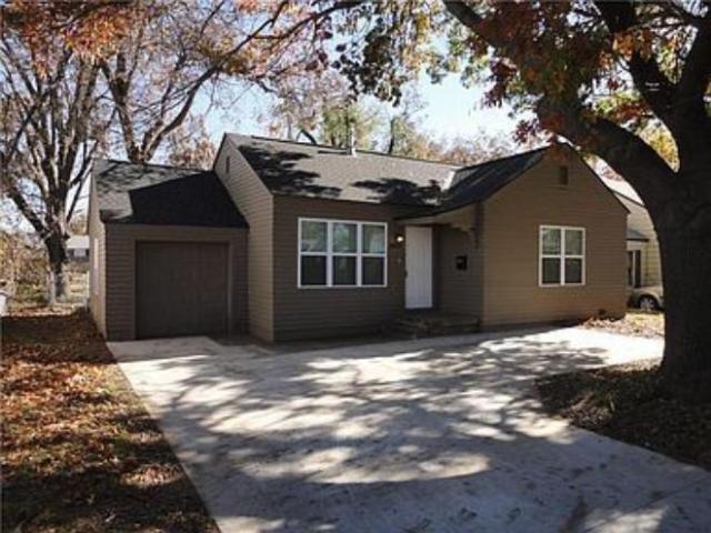 2 Br, 1 bath, Single Family 5004 North College Avenue