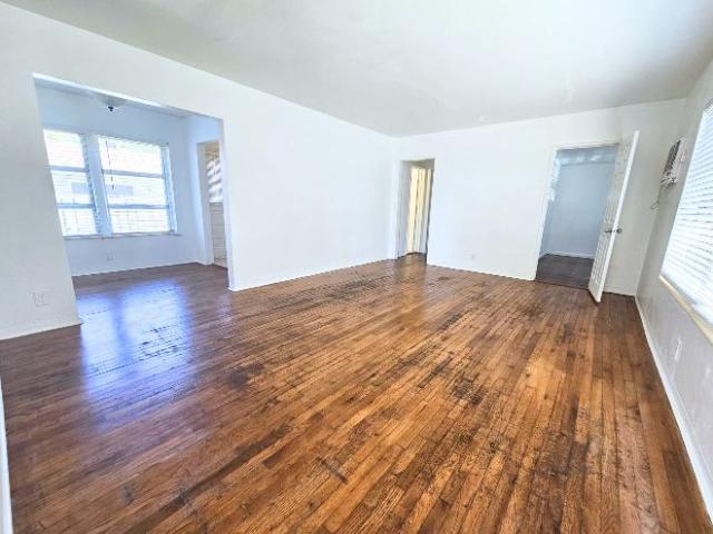 2 Br, 1 bath, Single Family 501 Northeast 17th Avenue