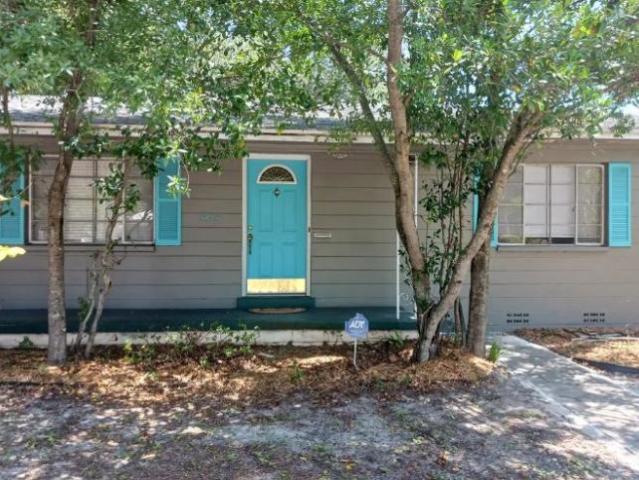 2 Br, 1 bath, Single Family 5026 1st Ave N