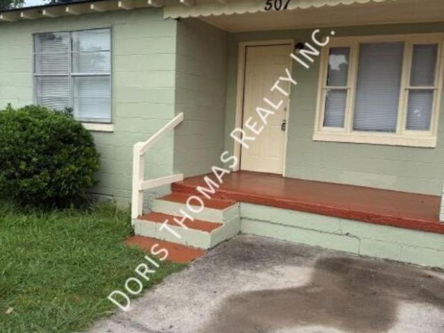 2 Br, 1 bath, Single Family 507 Mcintrye