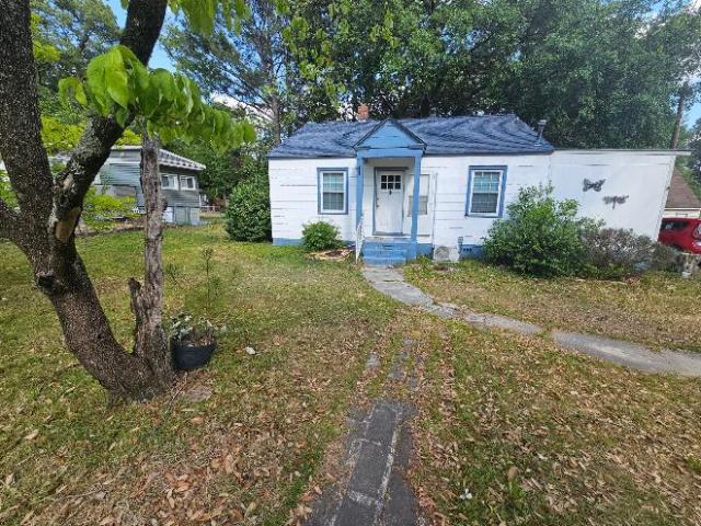 2 Br, 1 bath, Single Family 507 Seymour St