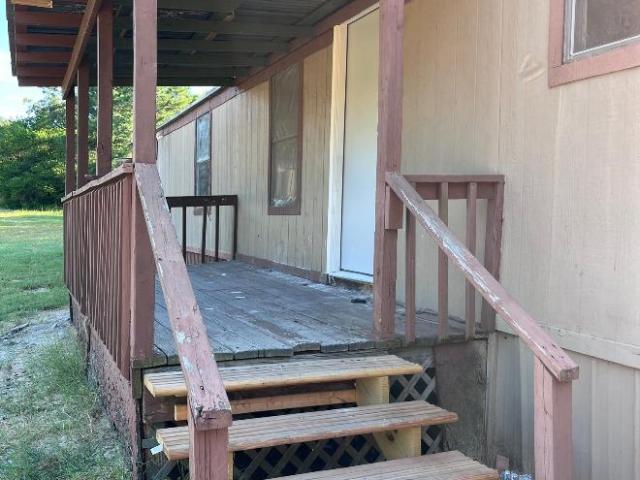 2 Br, 1 bath, Single Family 5054 County Road 1503
