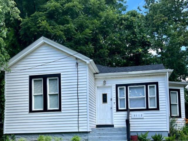 2 Br, 1 bath, Single Family 5112 Ravenna