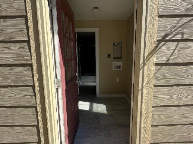 2 Br, 1 bath, Single Family 512 N 2nd St