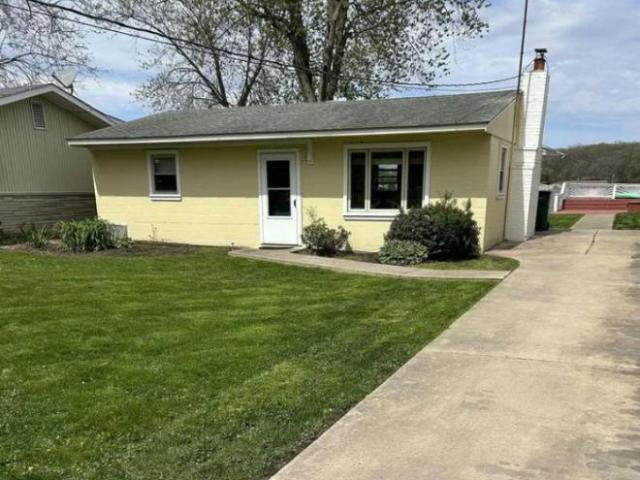 2 Br, 1 bath, Single Family 5188 S Gingrich Ct