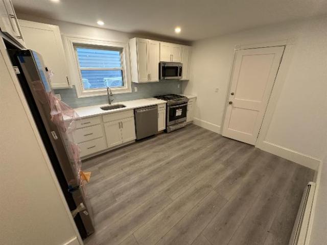 2 Br, 1 bath, Single Family 51 Custer St