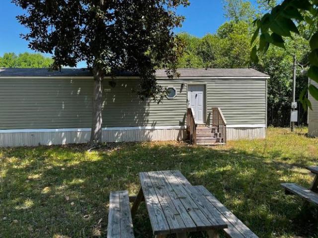 2 Br, 1 bath, Single Family 520 Stilton Rd