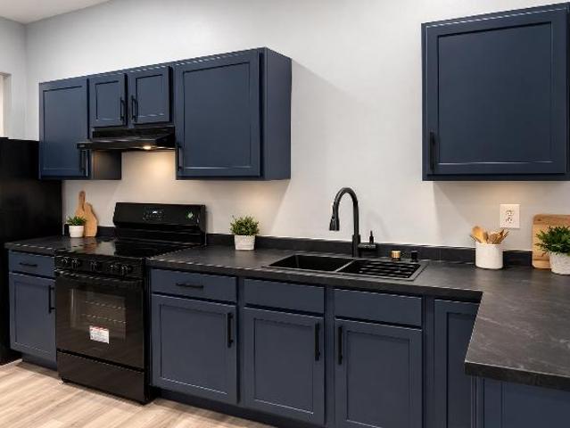 2 Br, 1 bath, Single Family 522 S 8th St