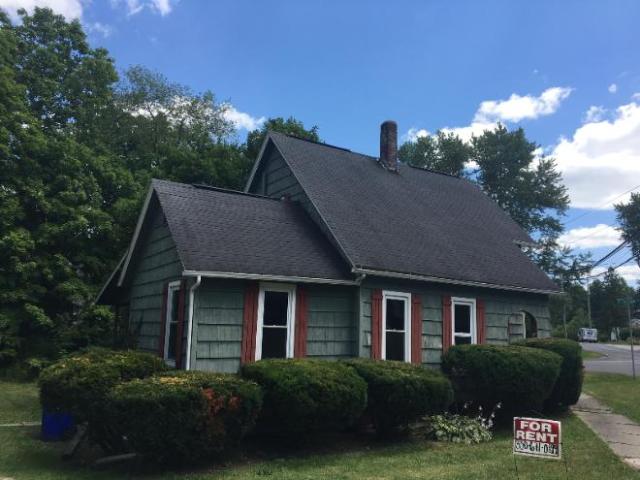 2 Br, 1 bath, Single Family 527 Carthage Ave