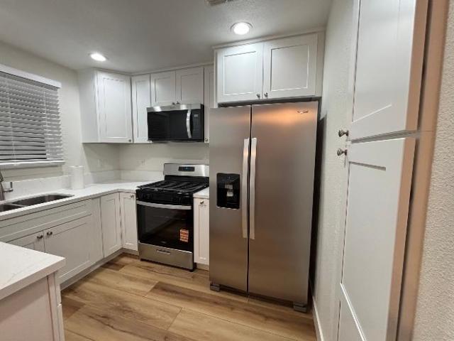 2 Br, 1 bath, Single Family 532 S Stewart Dr