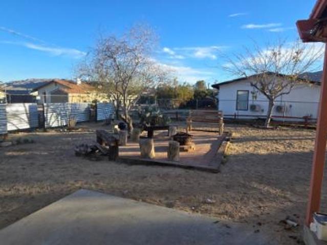2 Br, 1 bath, Single Family 6417 East Court