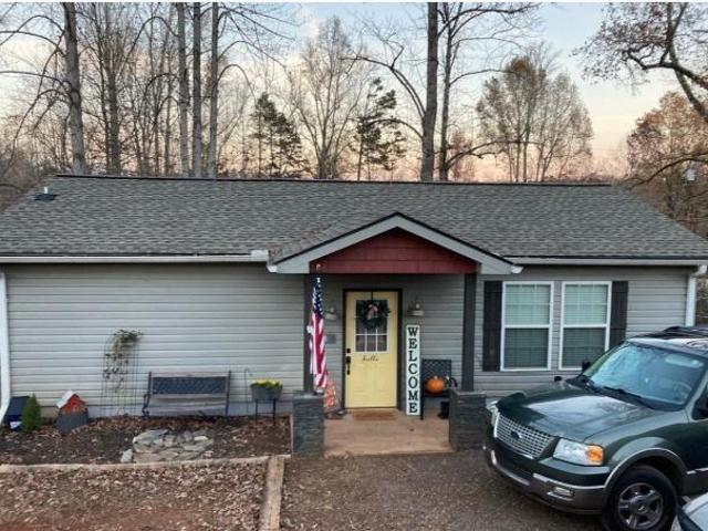 2 Br, 1 bath, Single Family 65 Tammy Trl