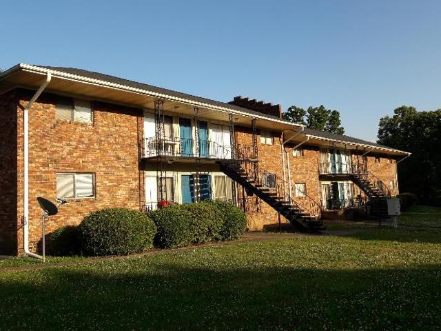 2 Br, 1 bath, Single Family 670 Georgia Avenue