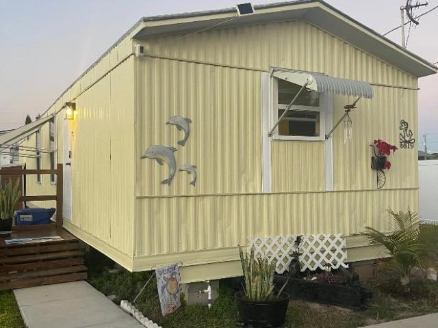 2 Br, 1 bath, Single Family 6819 Heron Ln