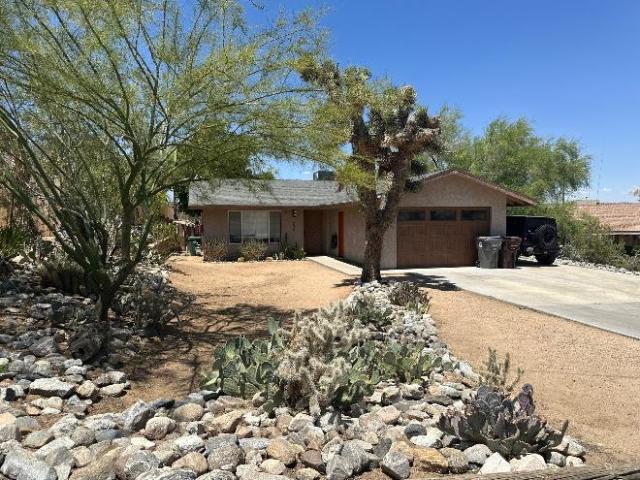 2 Br, 1 bath, Single Family 6830 Conejo Ave