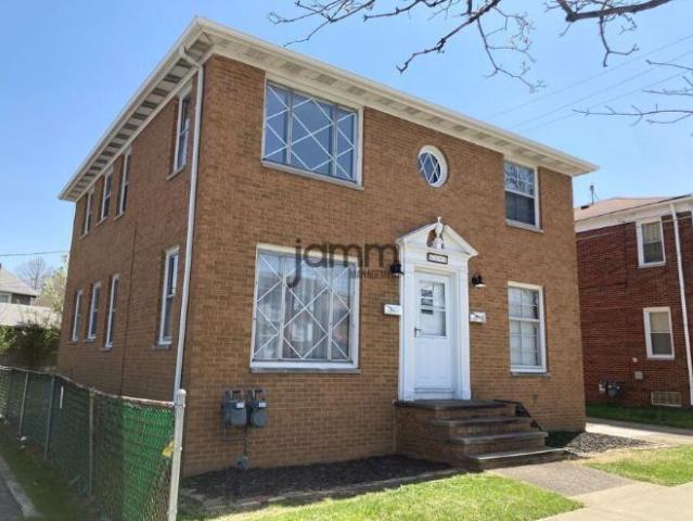 2 Br, 1 bath, Single Family 6099 Ridge Rd