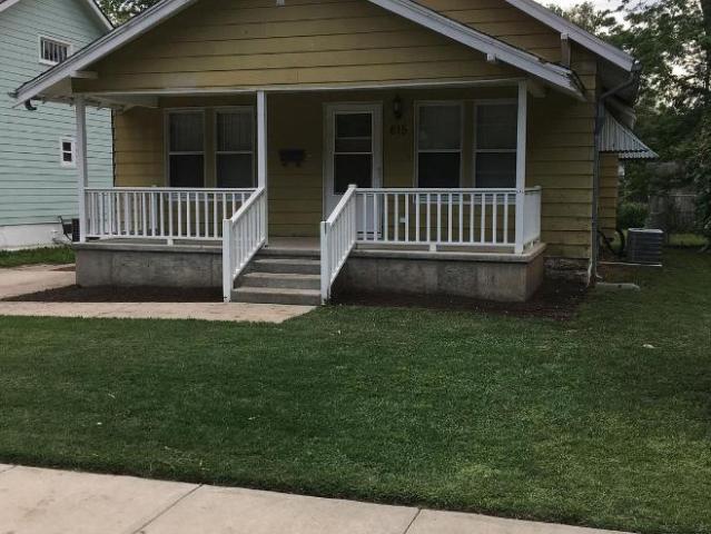 2 Br, 1 bath, Single Family 615 E 5th St