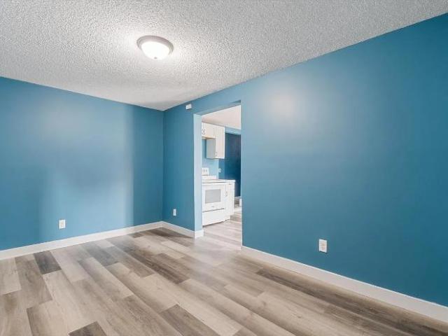 2 Br, 1 bath, Single Family 621 7th St