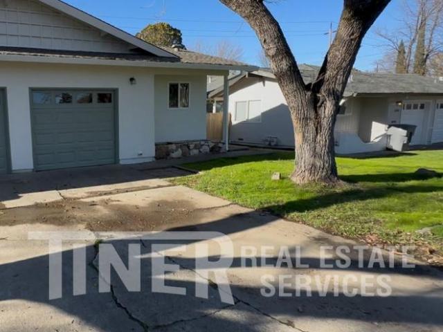 2 Br, 1 bath, Single Family 6240 Westwood Dr