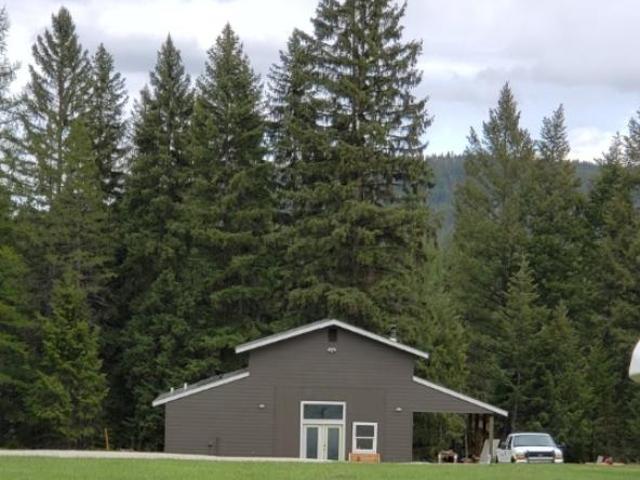 2 Br, 1 bath, Single Family 760 Twin Bridges Road