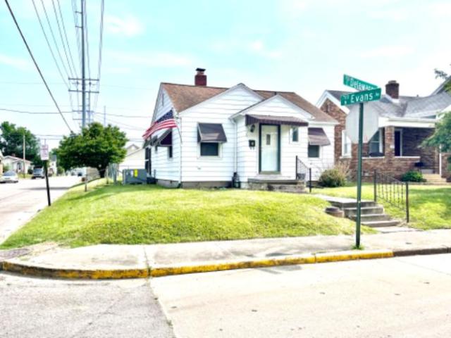 2 Br, 1 bath, Single Family 761 E Delaware St