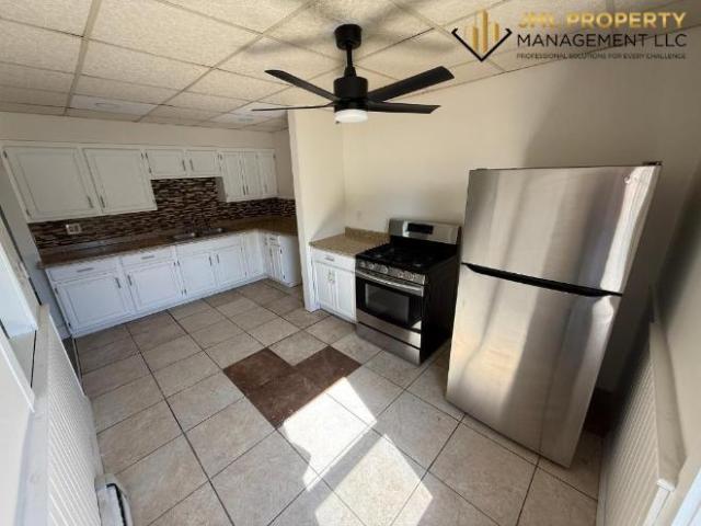2 Br, 1 bath, Single Family 78 Barre Street