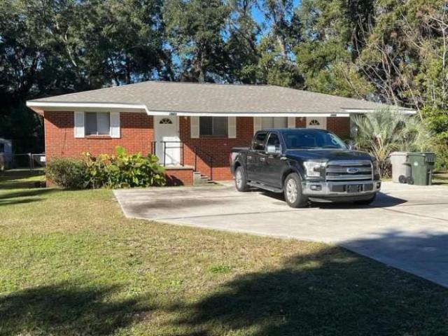 2 Br, 1 bath, Single Family 7903 Whitmire Dr