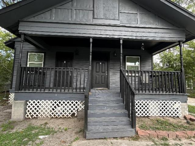 2 Br, 1 bath, Single Family 7921 Way Street