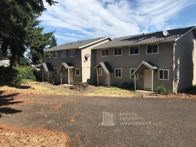 2 Br, 1 bath, Single Family 703 Kings Row