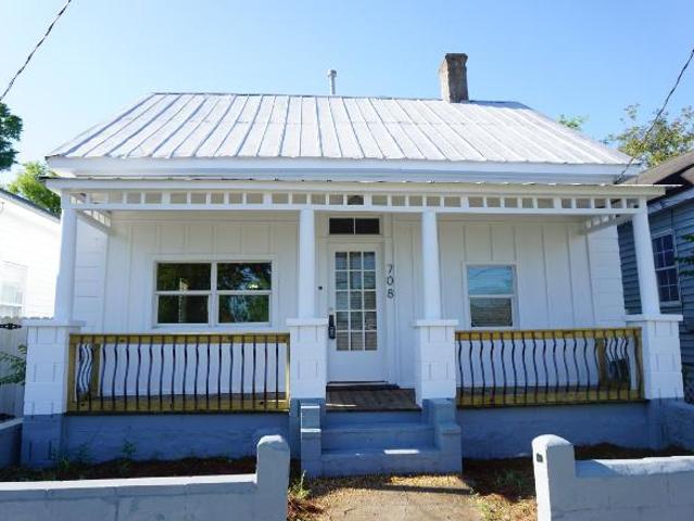 2 Br, 1 bath, Single Family 708 Harnett St