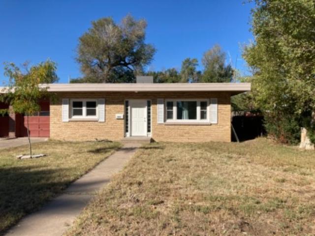 2 Br, 1 bath, Single Family 711 Summit Street