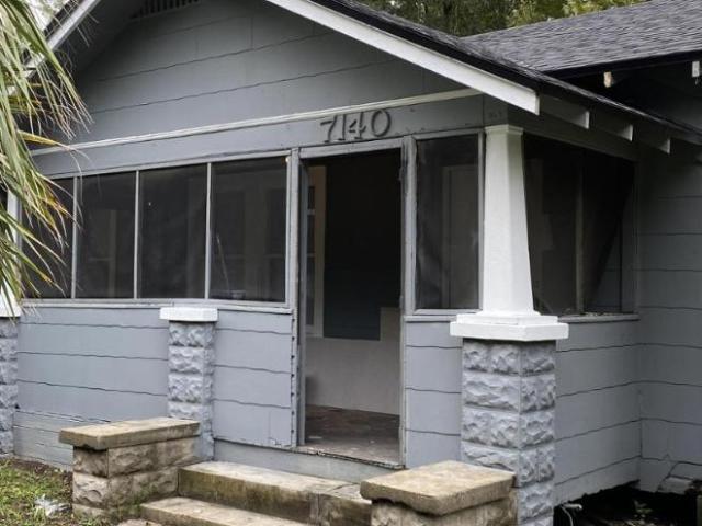 2 Br, 1 bath, Single Family 7140 Buffalo Avenue