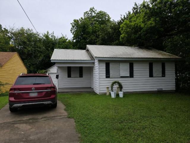 2 Br, 1 bath, Single Family 721 Roosevelt St