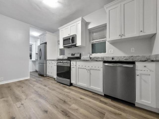 2 Br, 1 bath, Single Family 72 Myrtle Street