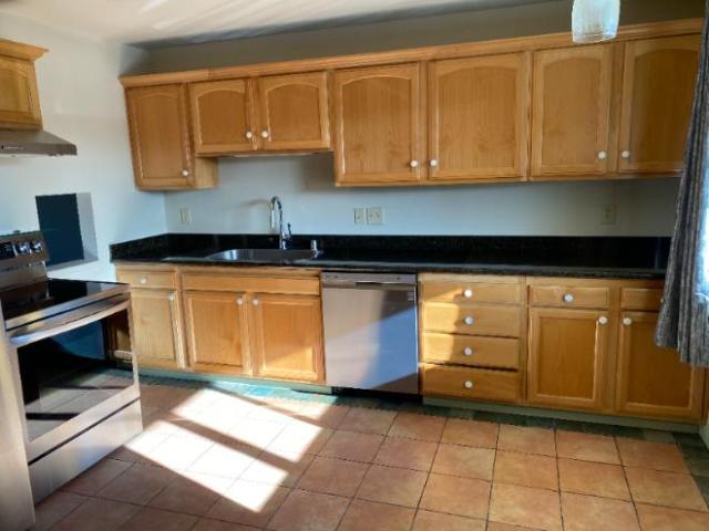 2 Br, 1 bath, Single Family 7300 Boris Ct