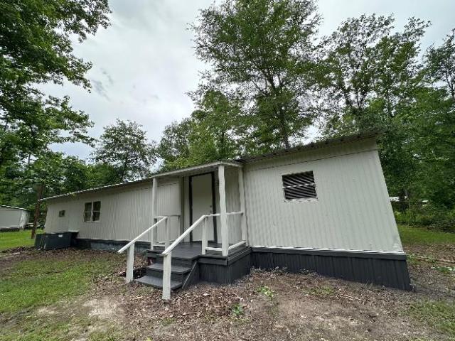 2 Br, 1 bath, Single Family 85 Young Rd